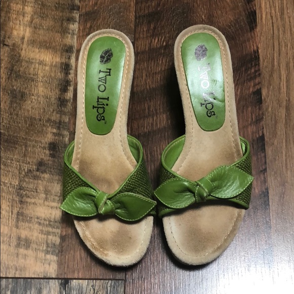Two Lips | Shoes | Slides | Poshmark
